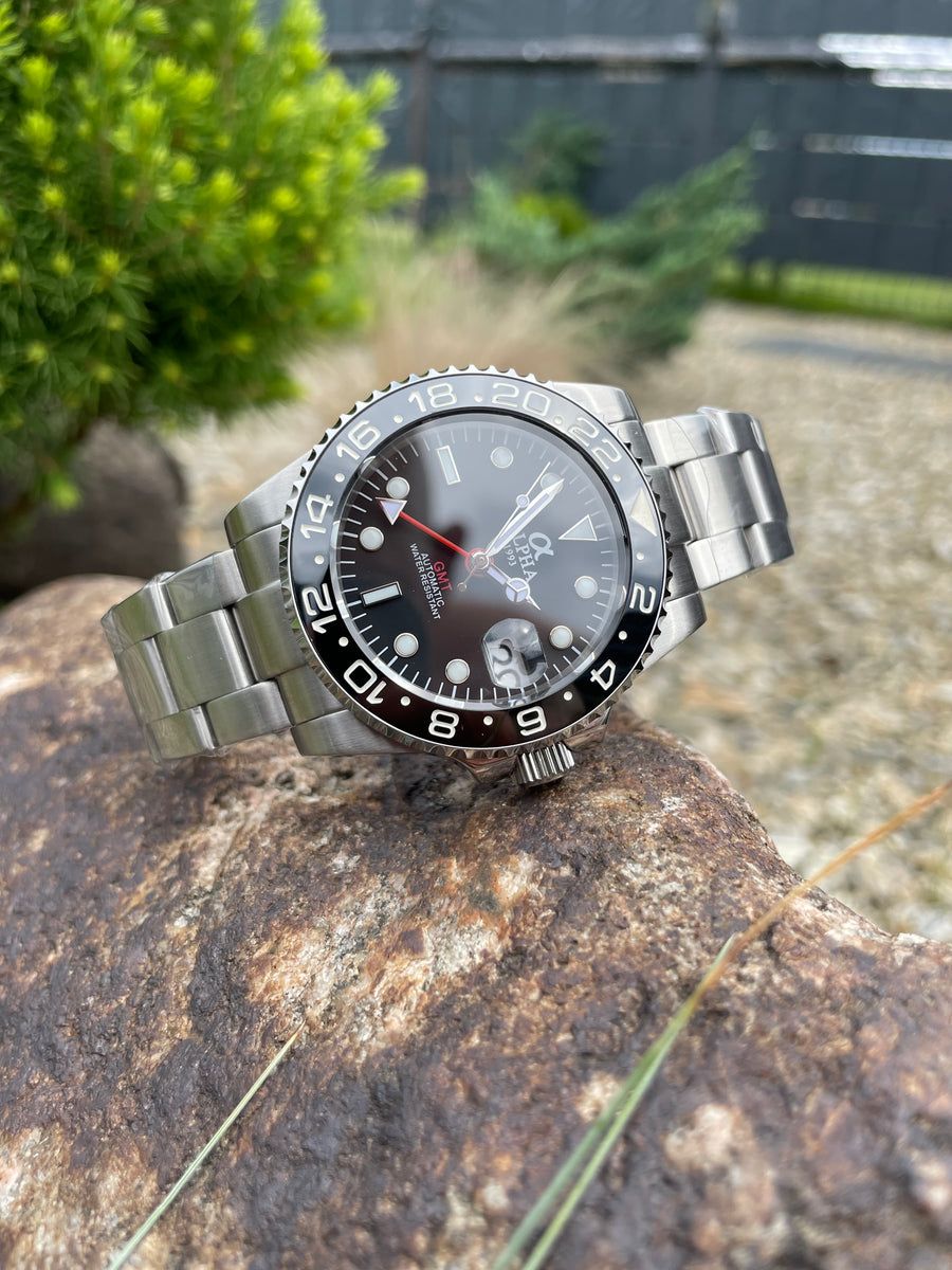 Alpha GMT automatic watch with ceramic bezel – ALPHA EUROPE